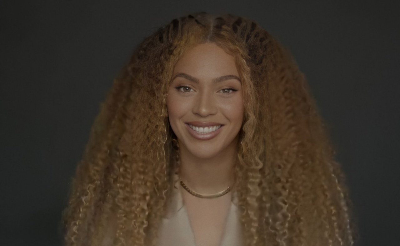 Beyoncé faz discurso emocionante e poderoso durante especial do YouTube ...